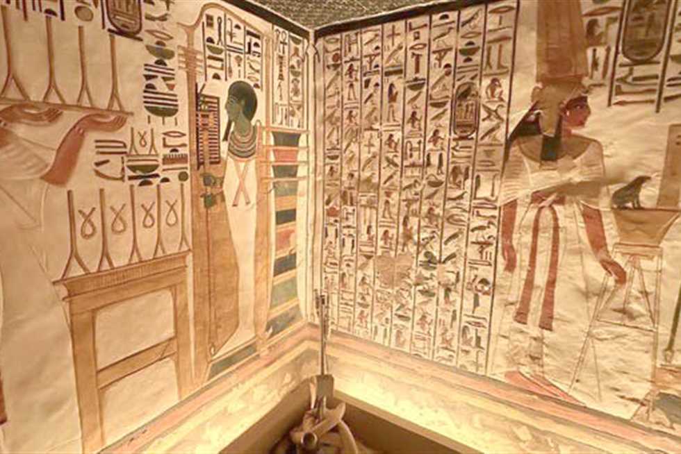 Luxor Bus Tour from Hurghada | Valley of the Queens & Karnak